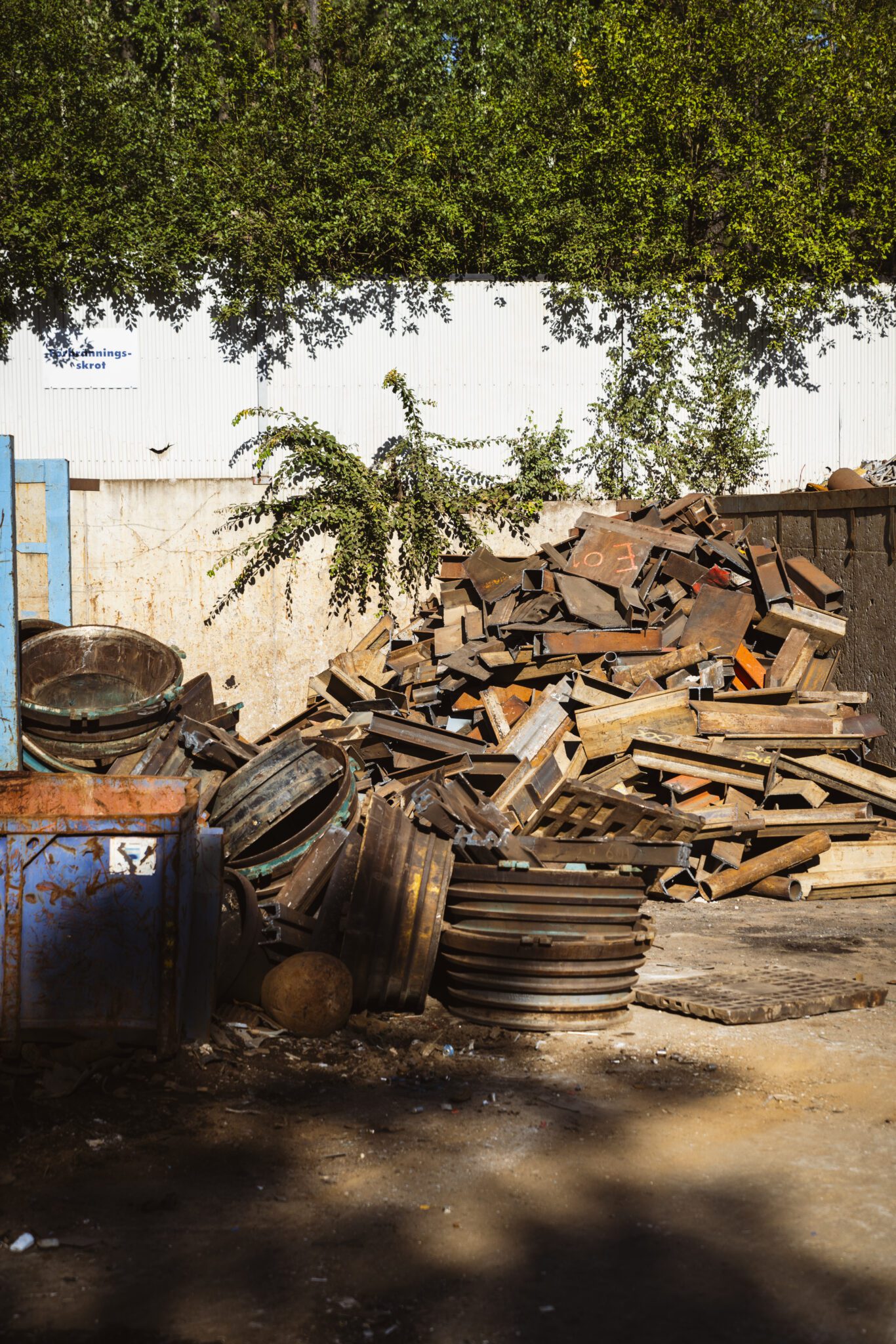 Återvinning i Visby, Gotland - Avfall & skrot | Lantz Järn & Metall